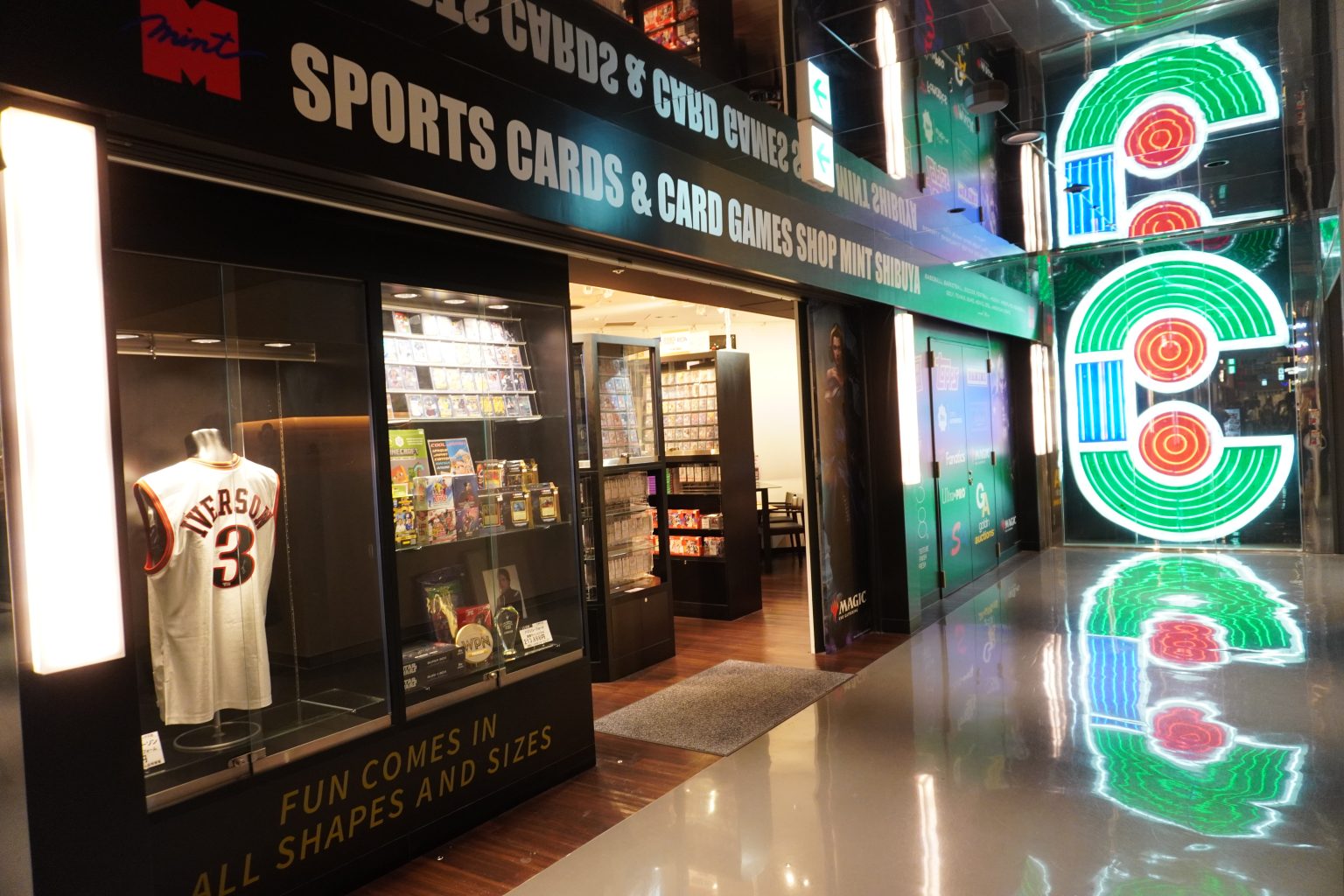 【MINT Store Close-up】 MINT 渋谷店：すべてのカルチャーを受け入れる”カオス”なミント | Trading Card ...